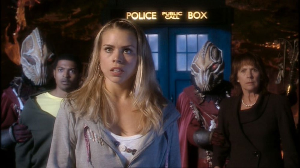 N014 The Christmas Invasion – The 2005 Christmas Special - Who Back ...