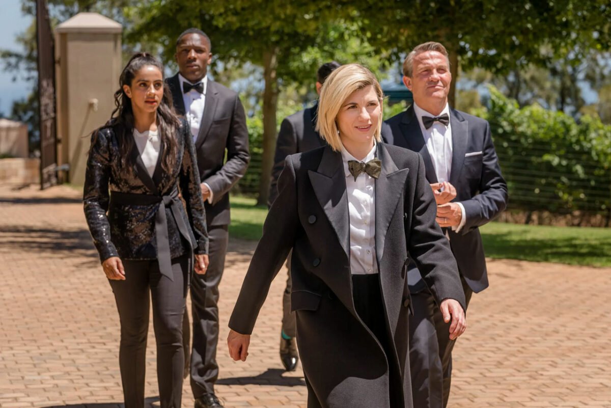 Parallel Universes: The Strange Symmetry of James Bond and Doctor Who ...